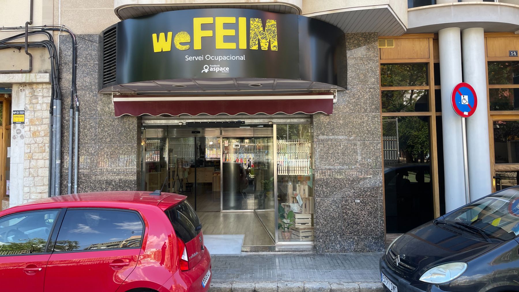 We Feim, la tienda de Palma atendida por personas con parálisis cerebral
