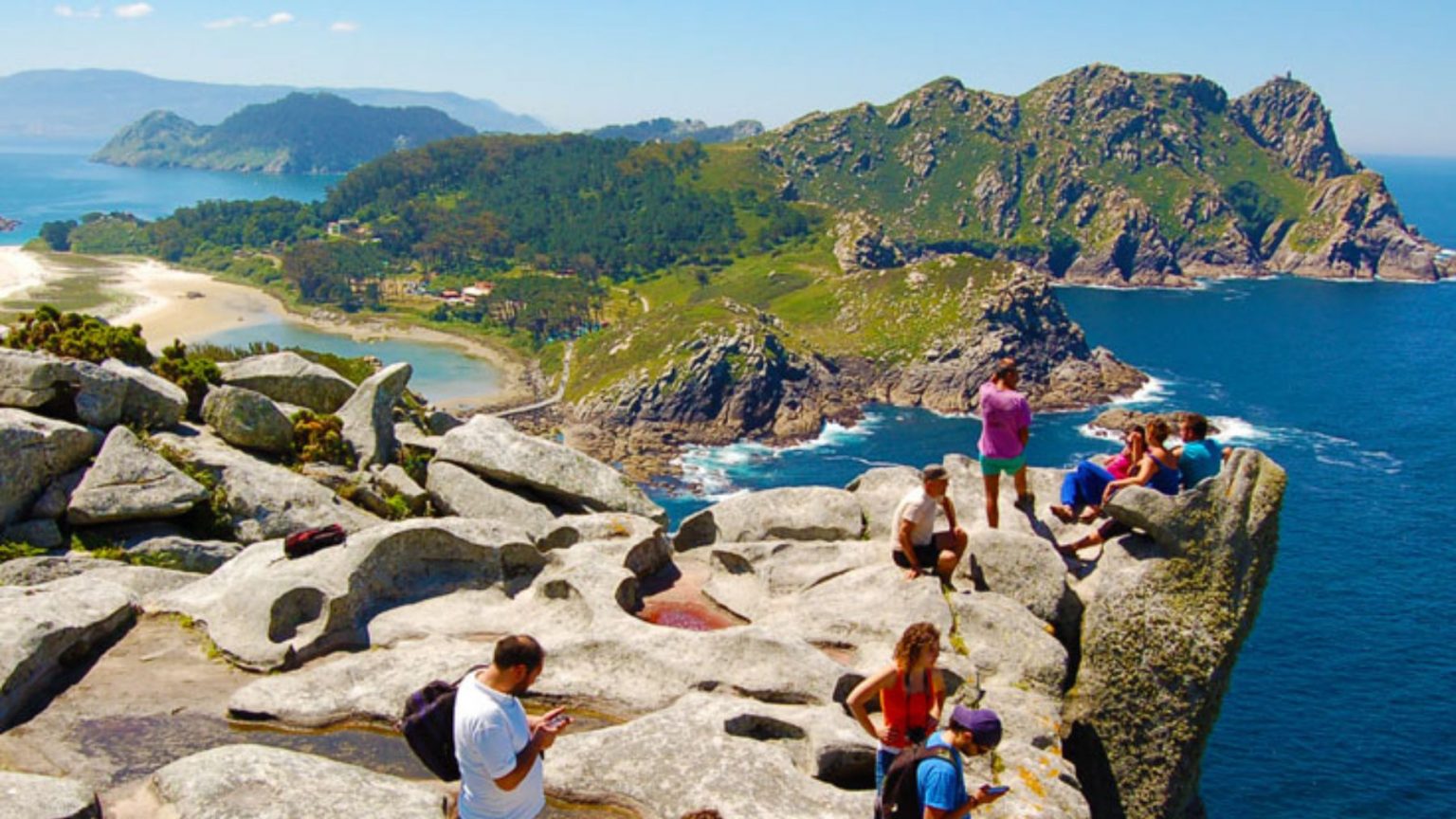 Este mítico paraje natural presume de la mejor ruta de senderismo de ...