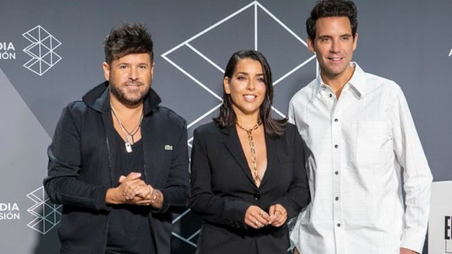 Quién es Mika: su edad, su pareja y biografía del asesor de Pablo López ...