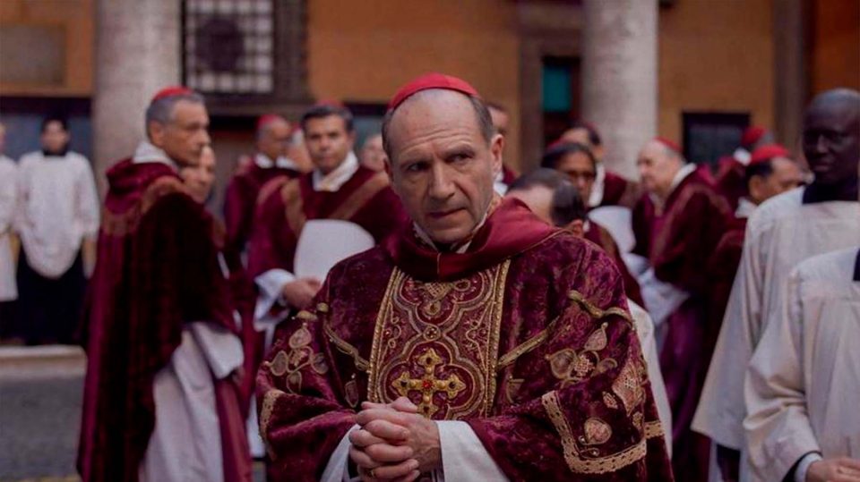 Dónde ver 'Cónclave' online: la película que habla sobre la elección de ...