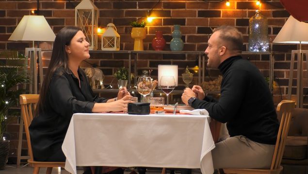 First Dates: una soltera, indignada con Carlos Sobera