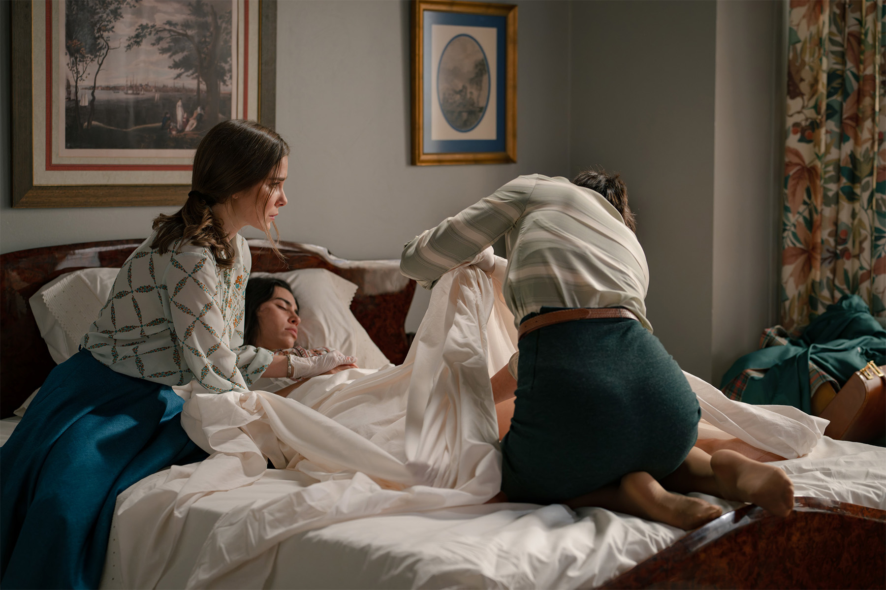 Sueños de libertad, avance del capítulo de hoy: Fina, destrozada por la boda de Marta y Pelayo