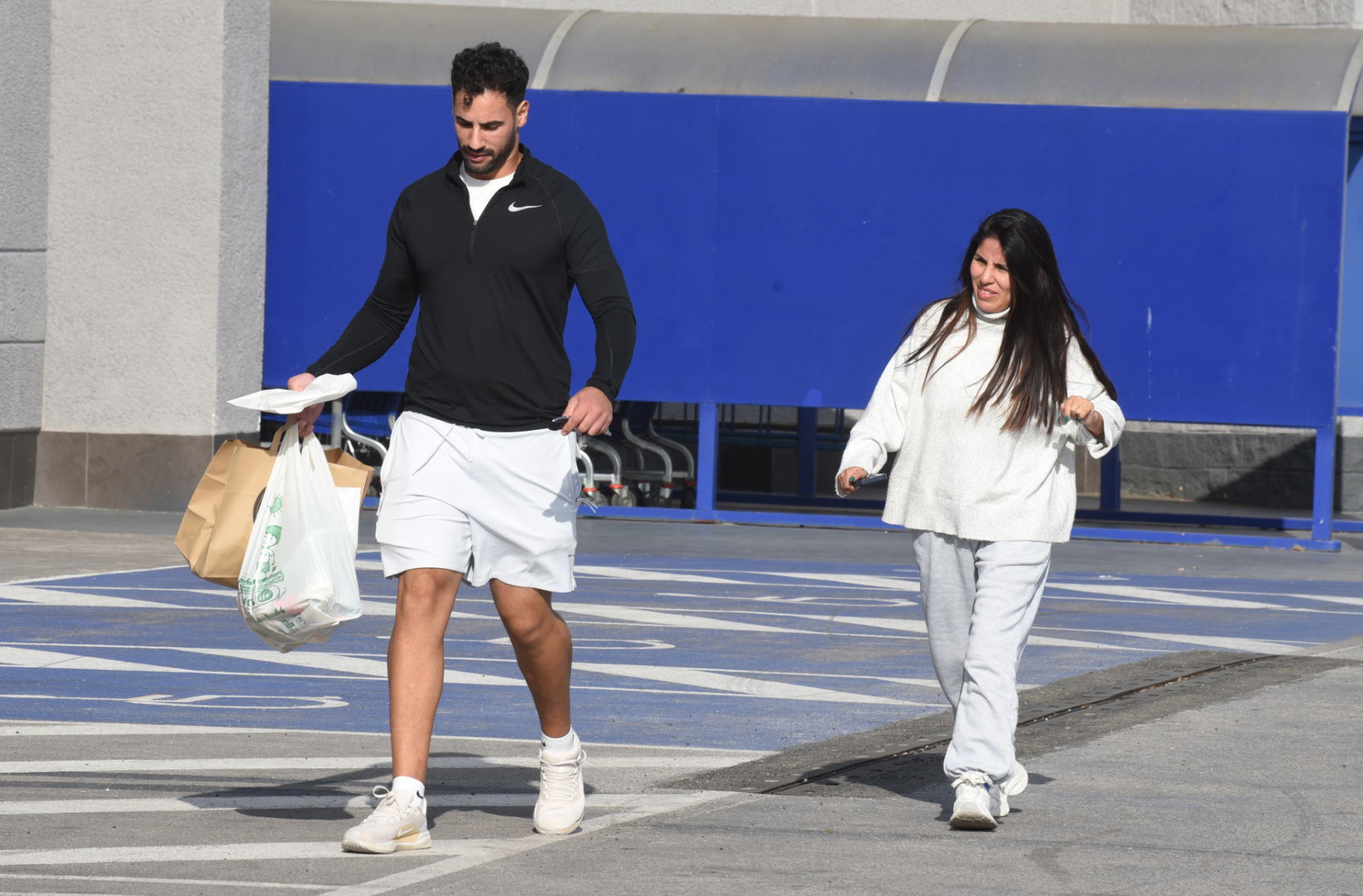 Asraf Beno, preocupado por su subida de peso: "Peso 105 kilos y no bajo, sumo"