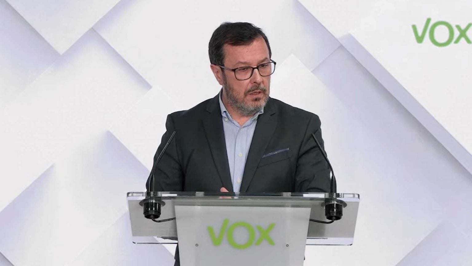 Vox sube la cuota de sus afiliados para recaudar 1,5 millones más al año