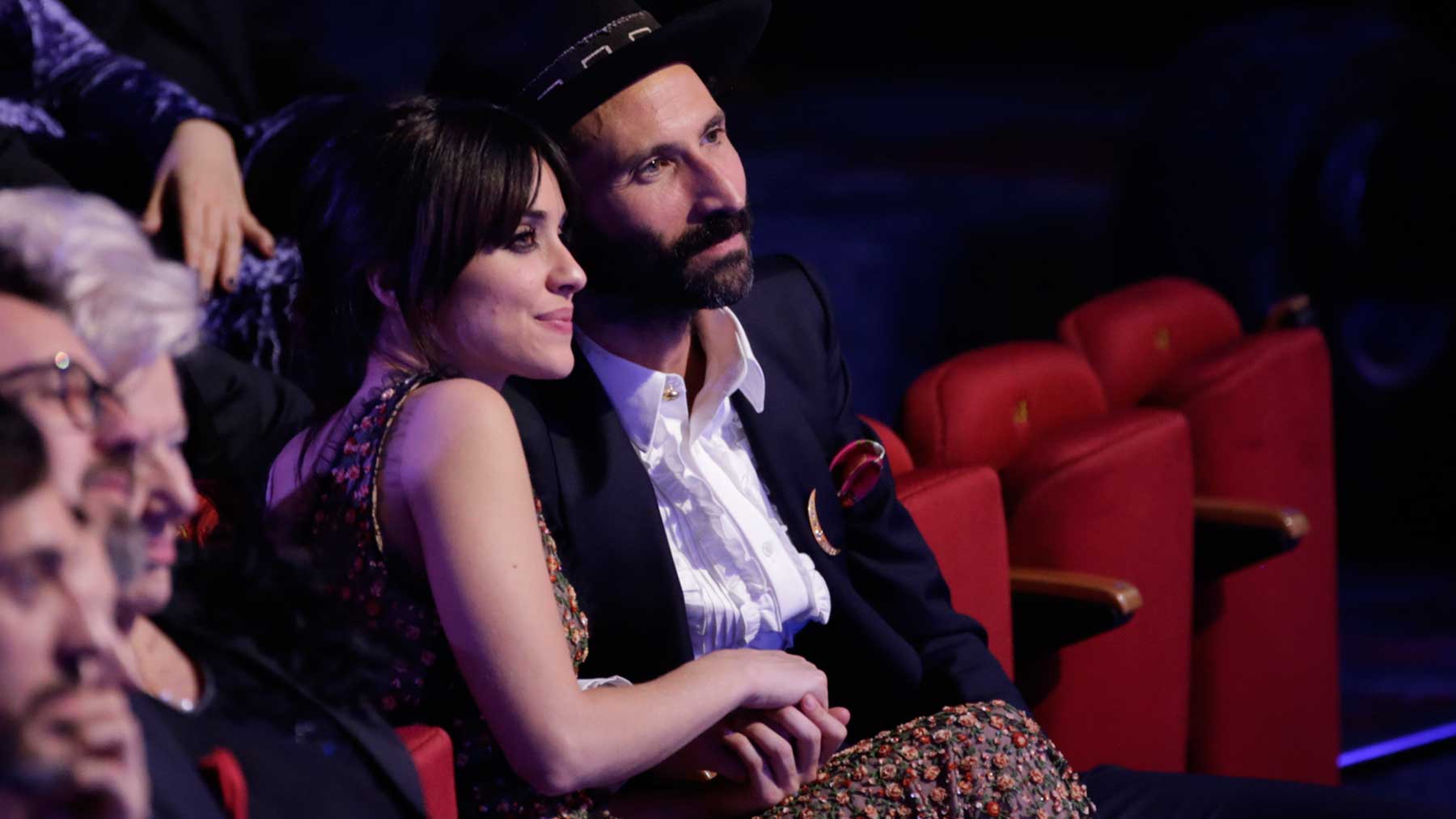 La vida de Leiva fuera de la música: su nombre real, su pareja y su ojo ...