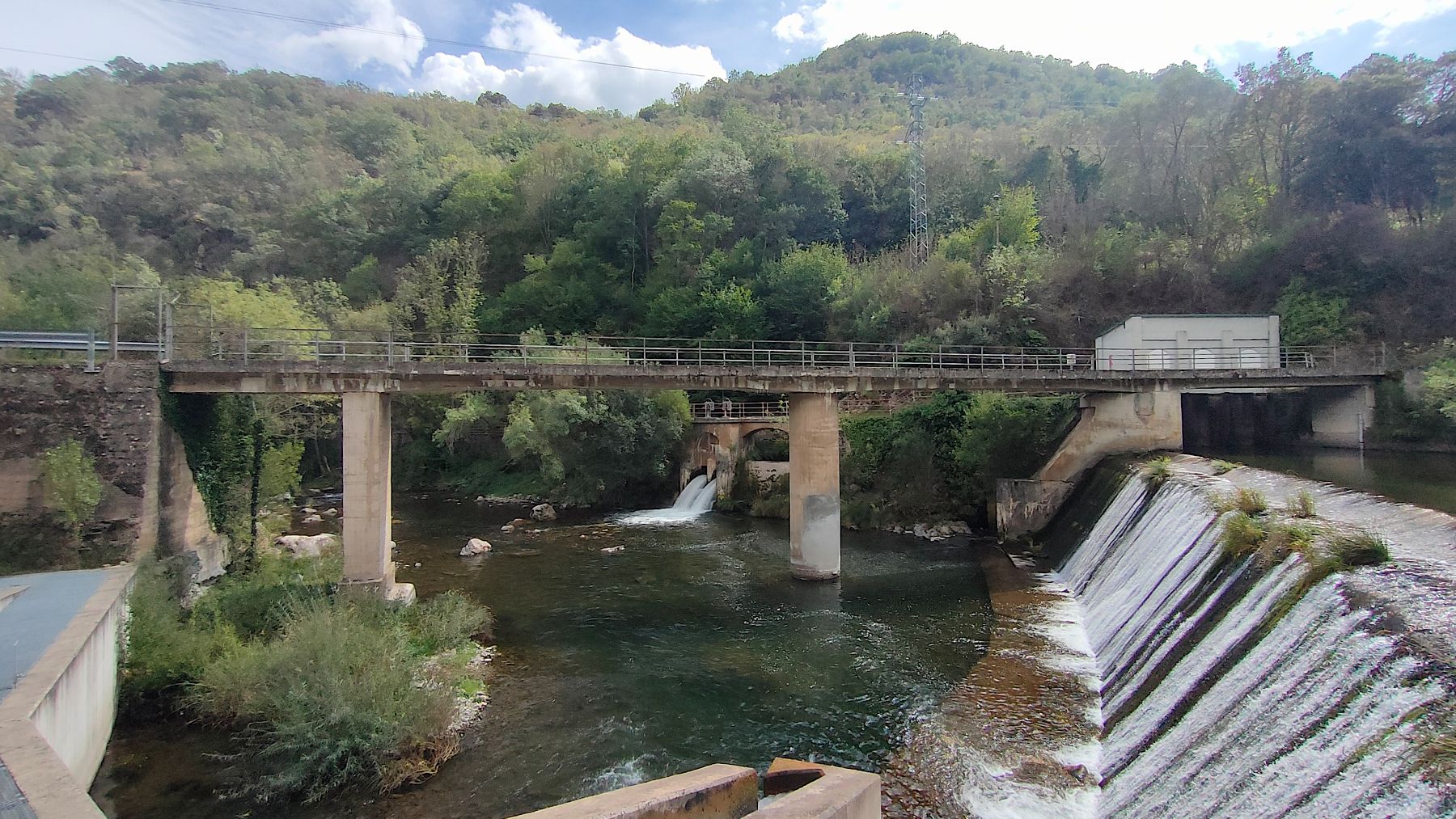 Centenares de minicentrales hidráulicas podrían demolerse en España