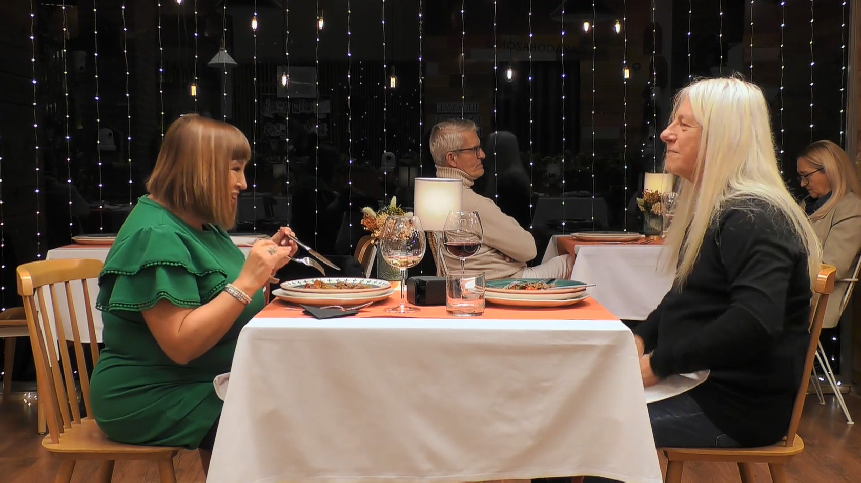 First Dates: una soltera, descolocada tras conocer a su cita