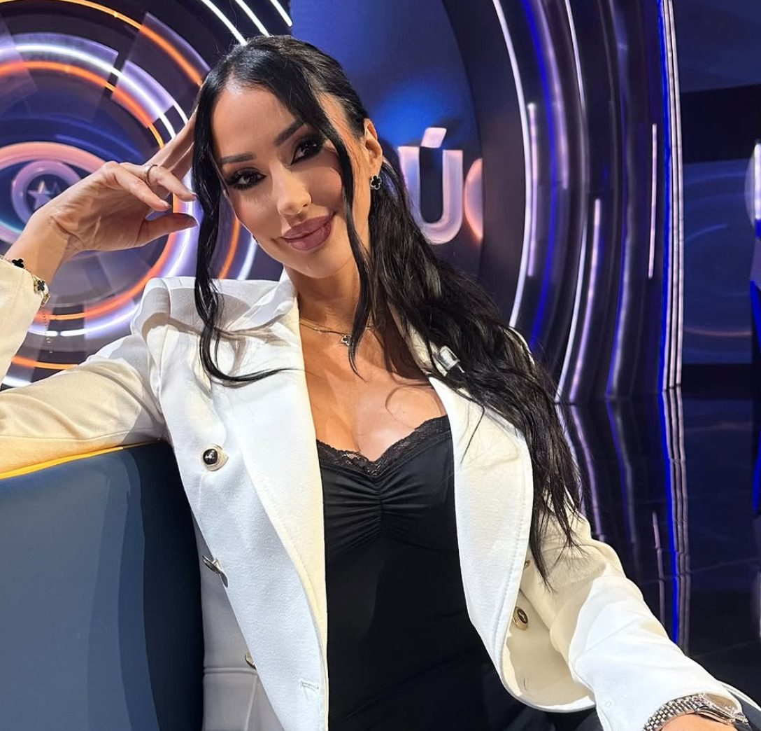 Aurah Ruiz muestra el resultado de su último retoque: "Adiós relleno"