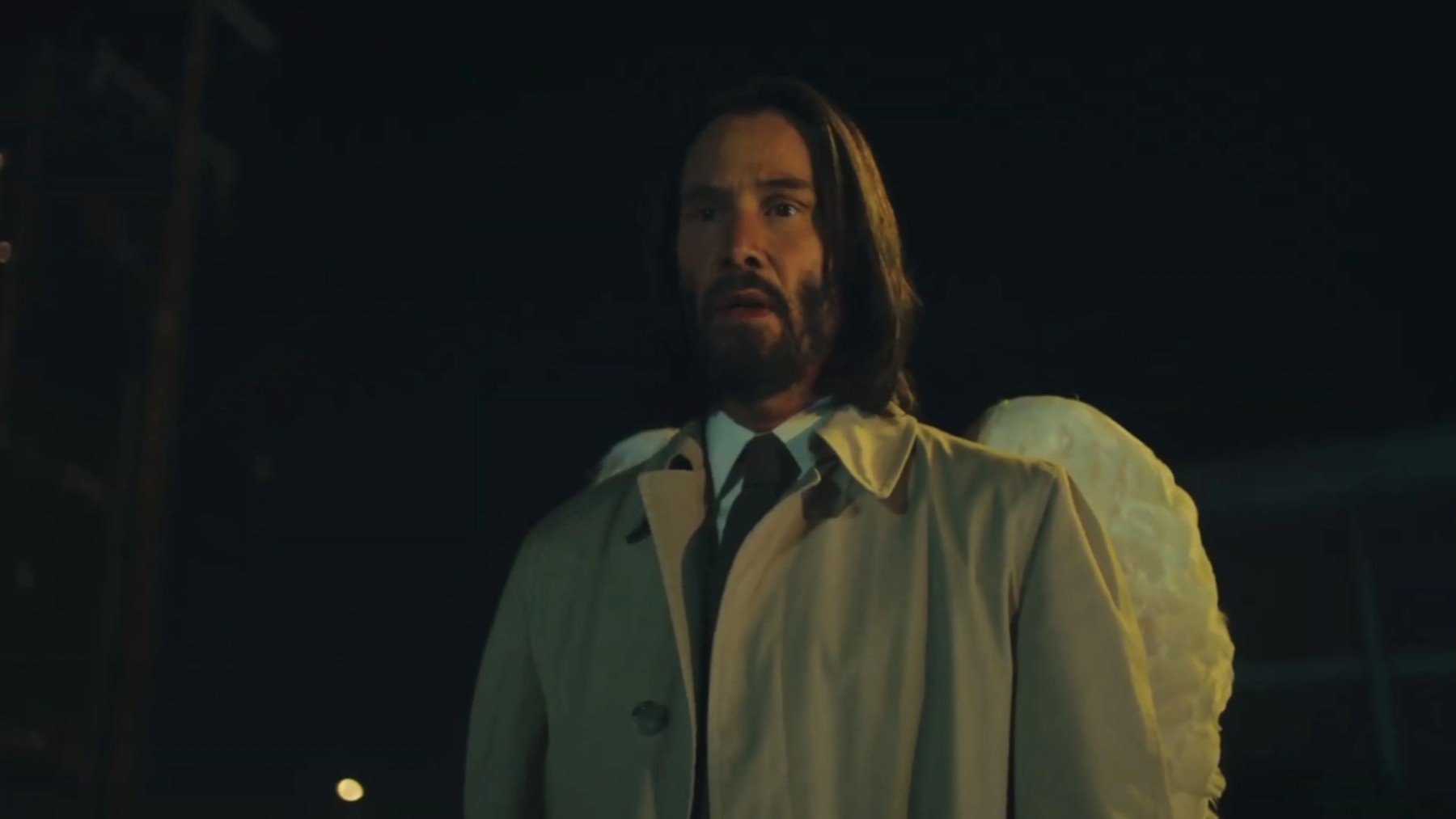 Tráiler de 'Good Fortune': Keanu Reeves es el ángel de la guarda de ...