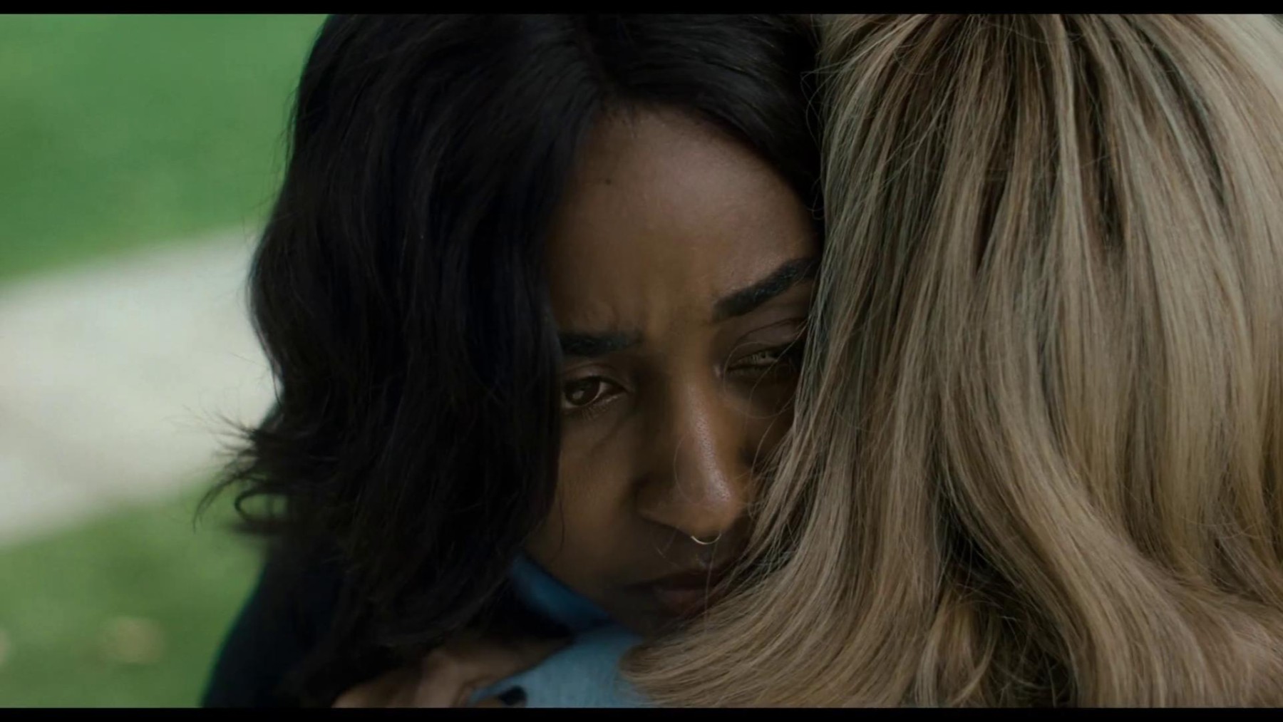 Primer tráiler de 'Caza de brujas': Julia Roberts protagoniza un ...