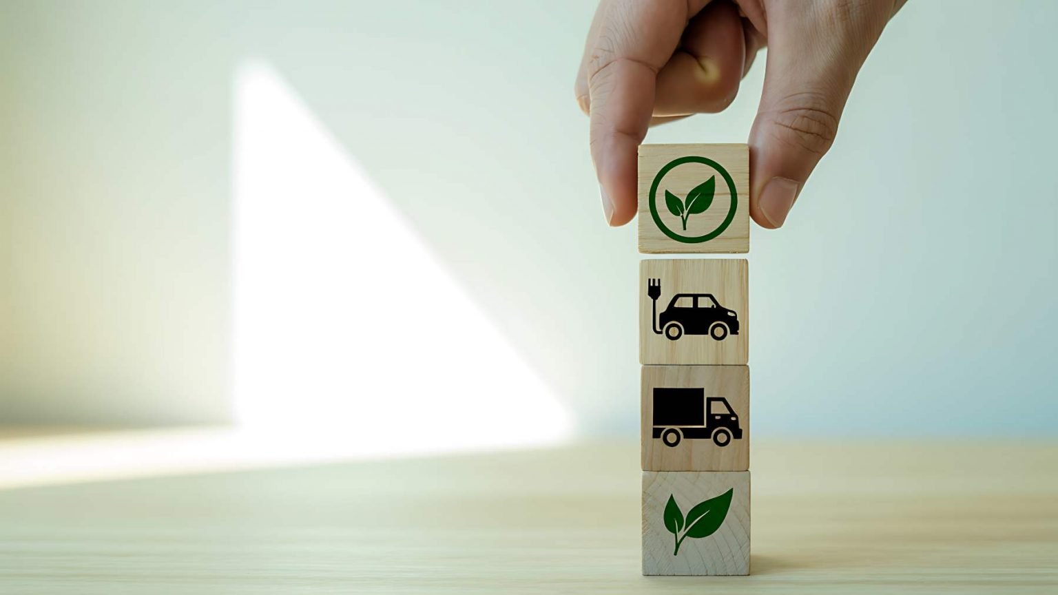 Ley de movilidad sostenible: adiós a vuelos cortos, hola a trenes nocturnos