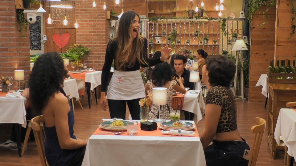 Lidia Santos sorprende con una confesión sexual a dos solteros de ...