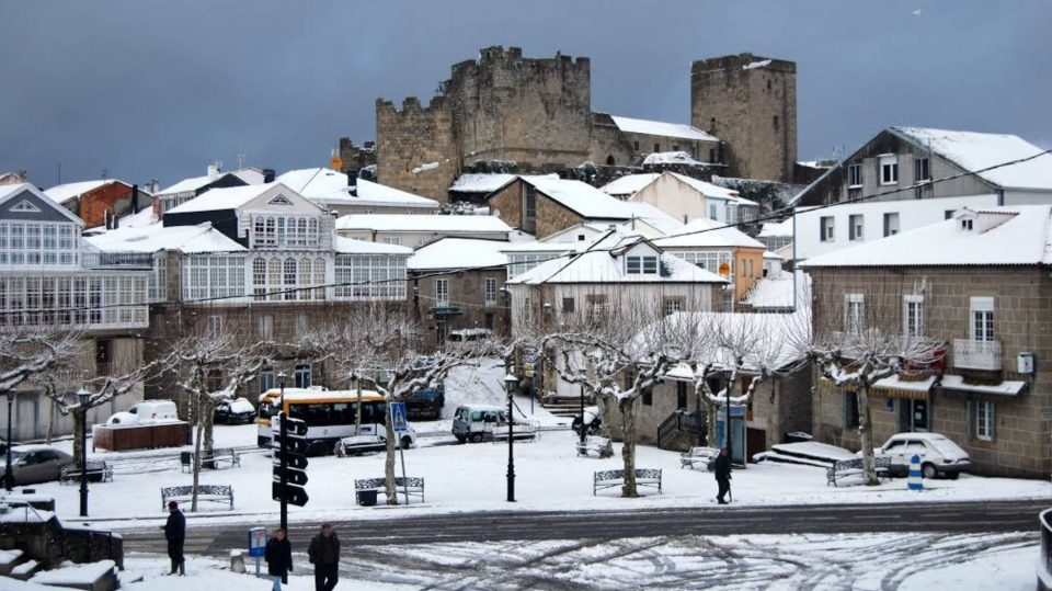 La AEMET lo confirma y nadie da crédito: la nieve llega a España y ya ...