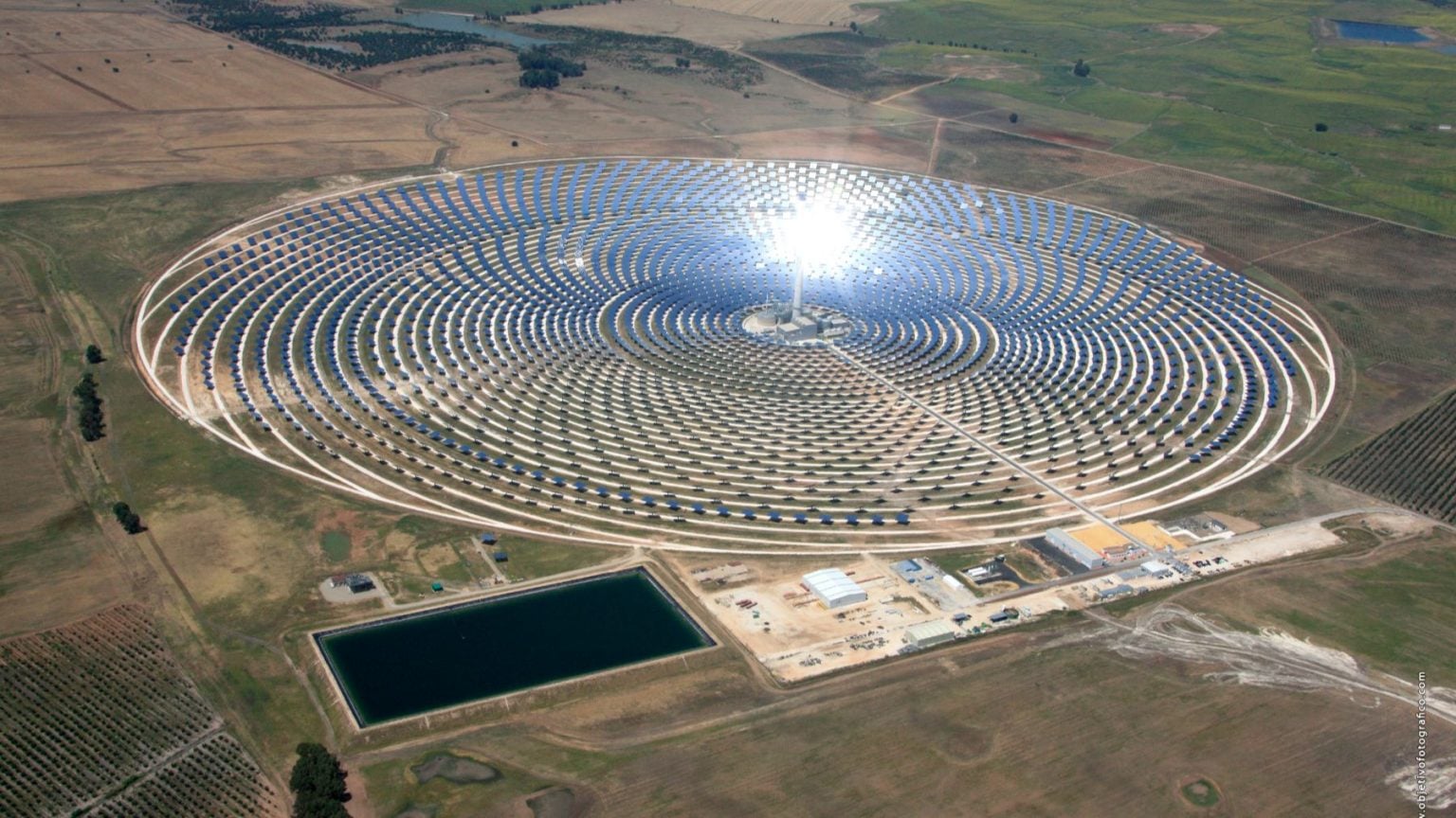 La termosolar generó el 32% de su energía de noche en España