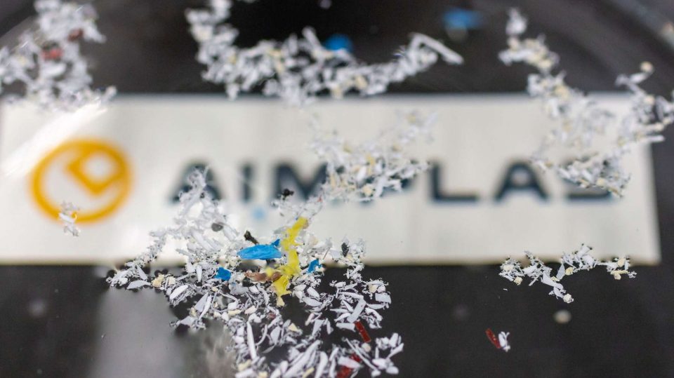 Cerco a los microplásticos: las empresas deben informar de sus pérdidas