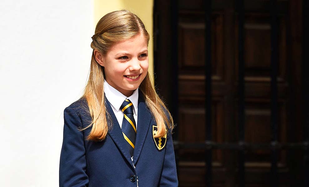 La infanta Sofía celebra su primera comunión