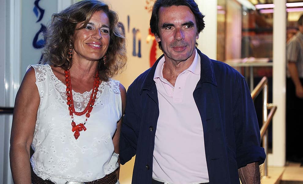 Las cuatro décadas de amor, poder y éxito de Aznar y Botella