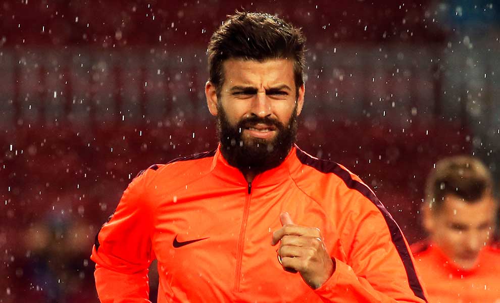 Piqué, la gran ausencia para Shakira en su día más complicado
