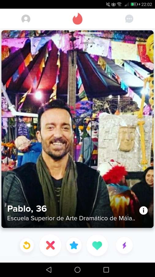 Pablo Puyol da 'un paso adelante' en el amor con Irene Junquera