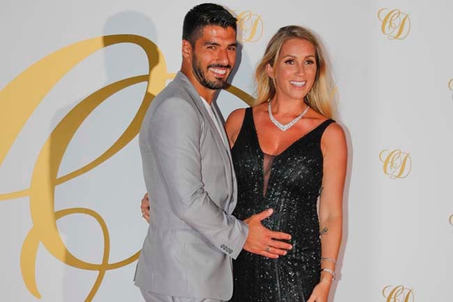 EN IMÁGENES | Cesc Fàbregas y Daniella Semaan celebran su post boda por ...
