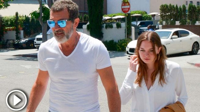 Antonio Banderas se pronuncia sobre el futuro profesional de su hija Stella