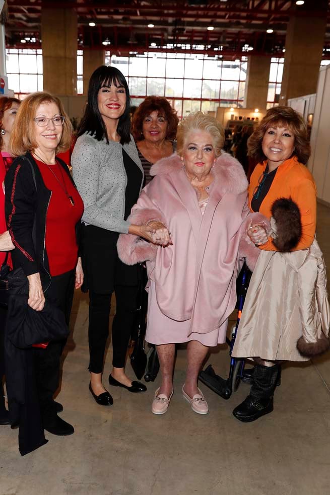 La infanta Pilar y el Rastrillo Nuevo Futuro homenajean a Cuqui Fierro