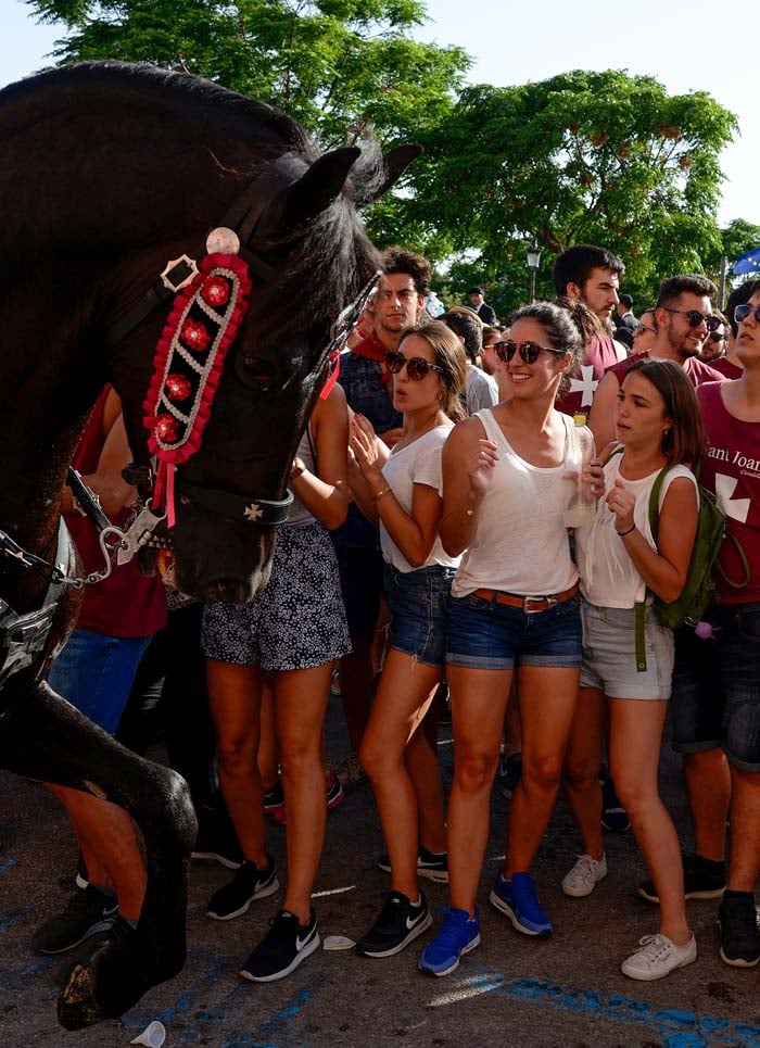 Xisca Perelló: La novia de Rafa Nadal, de fiesta con sus amigas antes ...