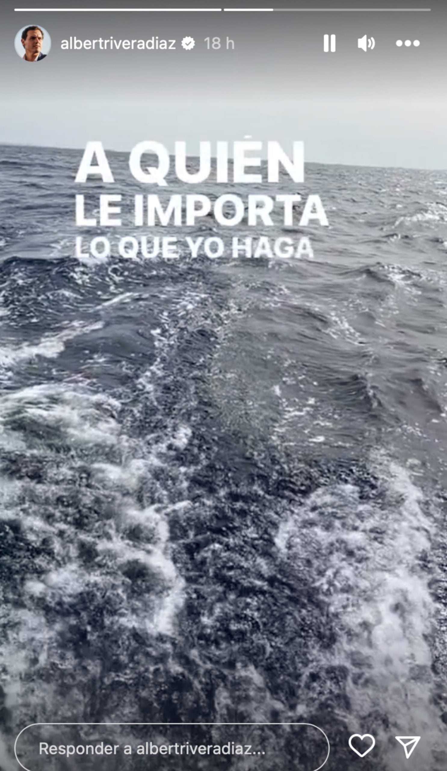 Albert Rivera se pronuncia al ritmo de Alaska sobre sus últimas imágenes