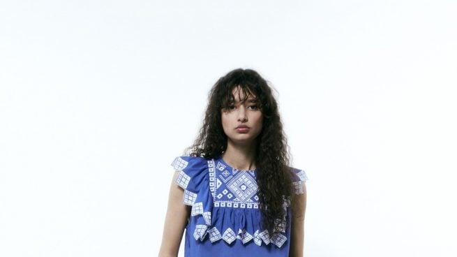 Toma nota para elegir outfit en tus citas de verano: 10 blusas de Sfera ...