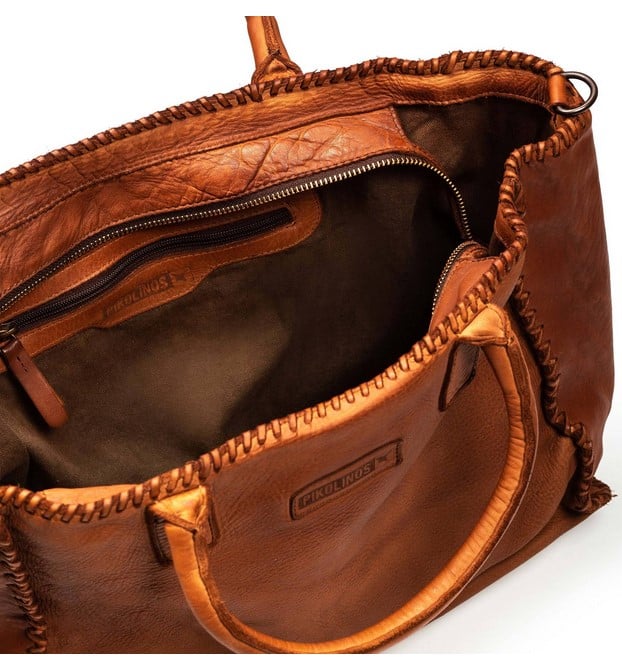 Pikolinos lleva el estilo cowboy a los complementos con este bolso tote ...