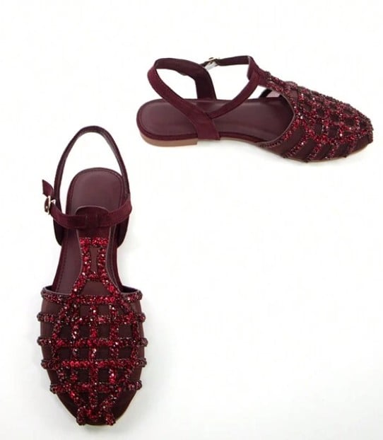 Los llevaba tu abuela y ahora son la última moda: las zapatillas de ...