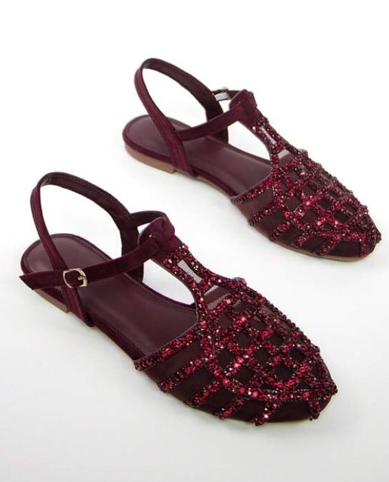Los llevaba tu abuela y ahora son la última moda: las zapatillas de ...