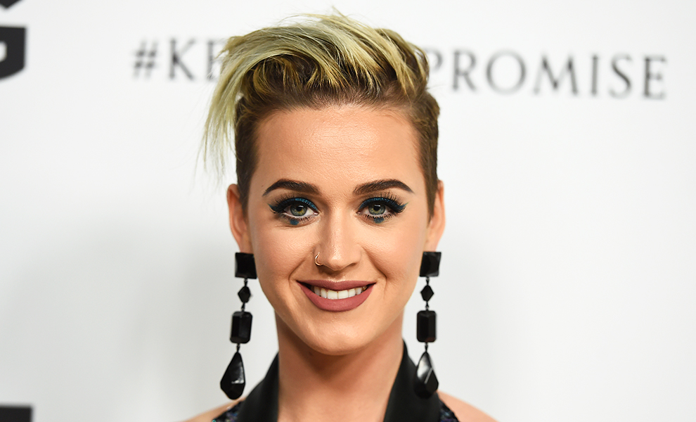 Tendencias pelo 2017 | Katy Perry apuesta por el pixie - Look