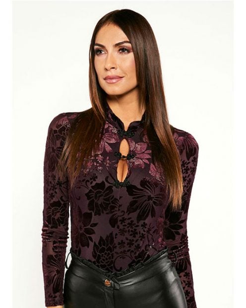 Cristina Pedroche: ¿cuero y estampado floral? La última mezcla imposible