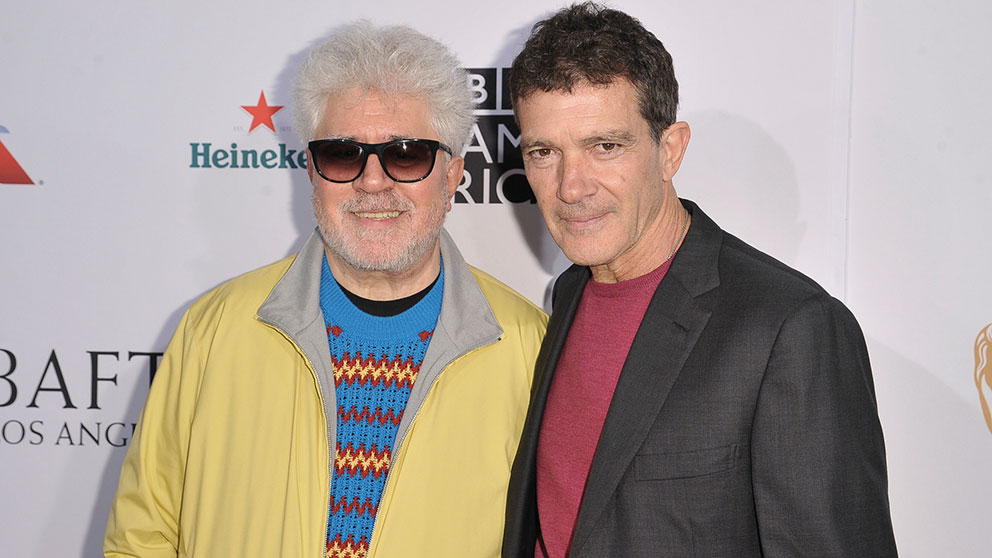Globos de Oro 2020: Almodóvar y Banderas, a la conquista de Hollywood