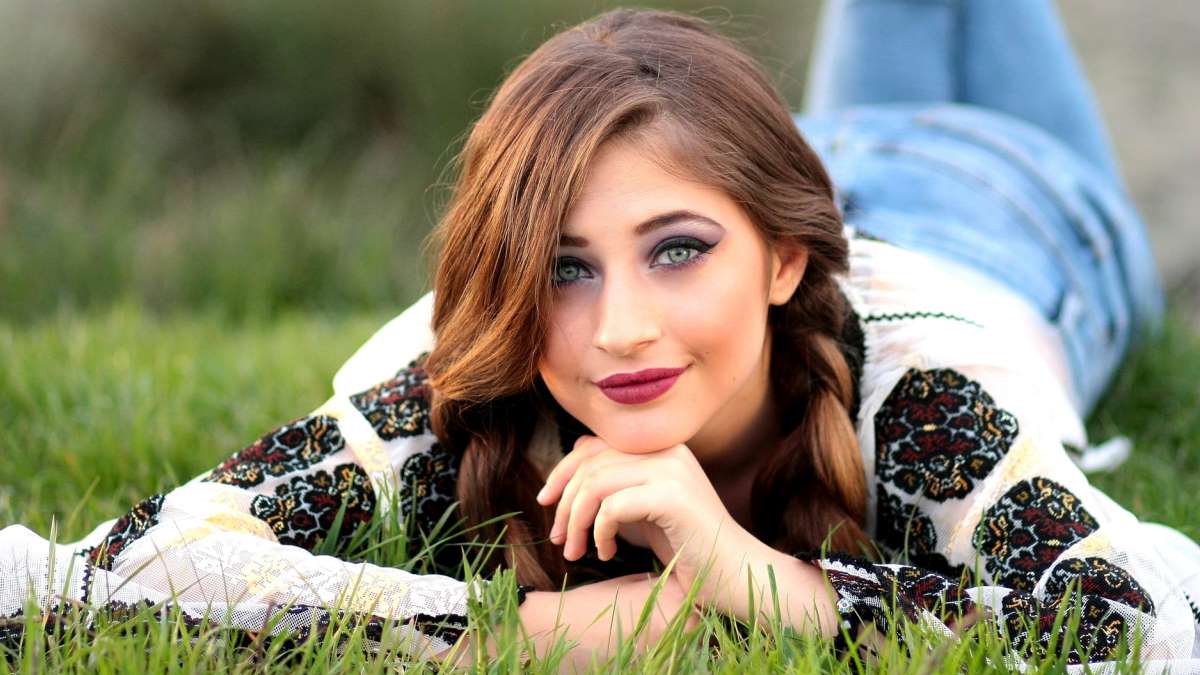 ¿Es cierto que los cosméticos irritan la piel?