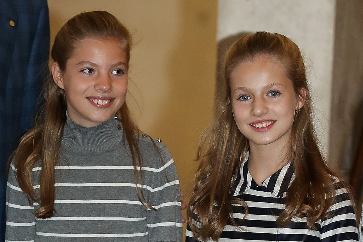 Reina Letizia: El gesto¿inconsciente? que marca la diferencia entre Leonor y Sofía | Casa Real ...