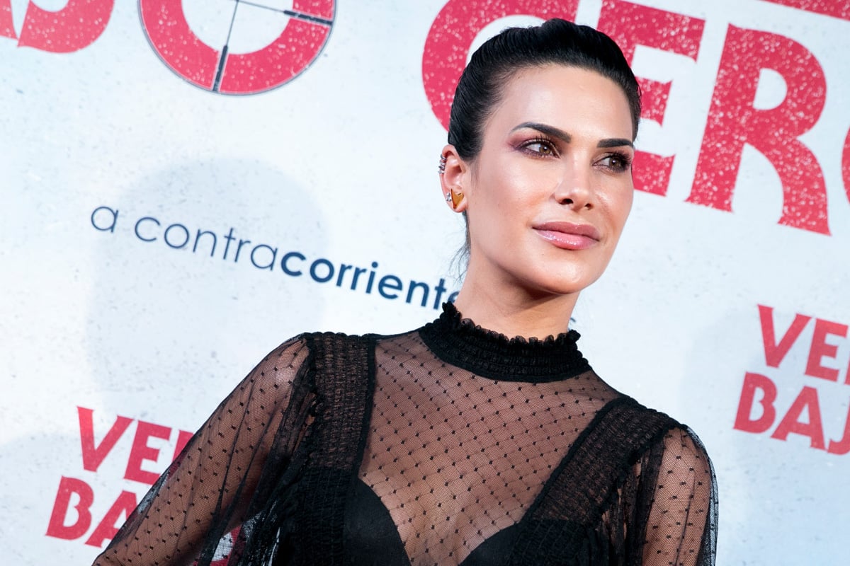 Carla Barber en Instagram: "Ser guapa es un gran inconveniente cuando ...