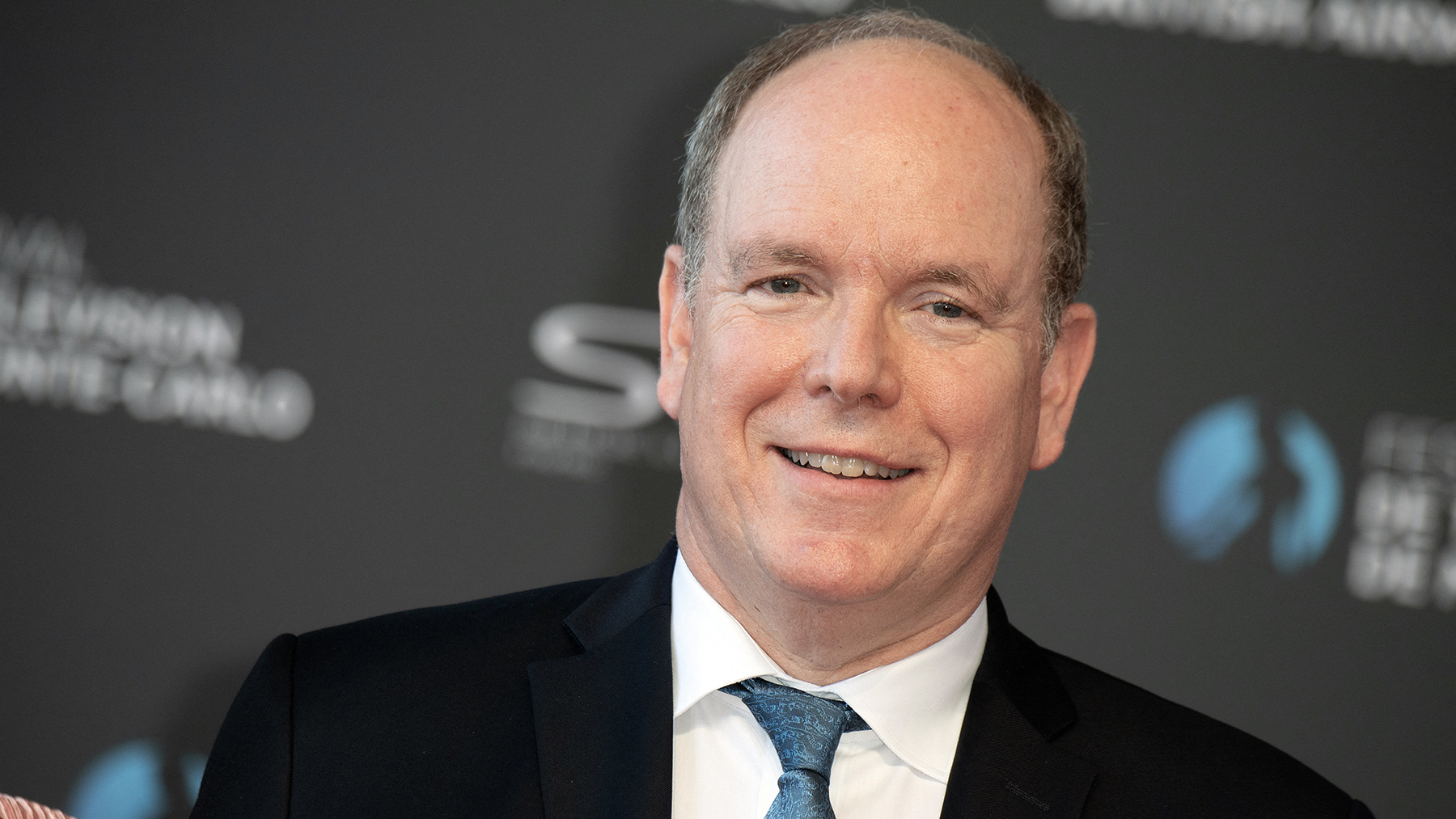 Alberto de Mónaco 'cambia' a Charlene por su prima: conócela