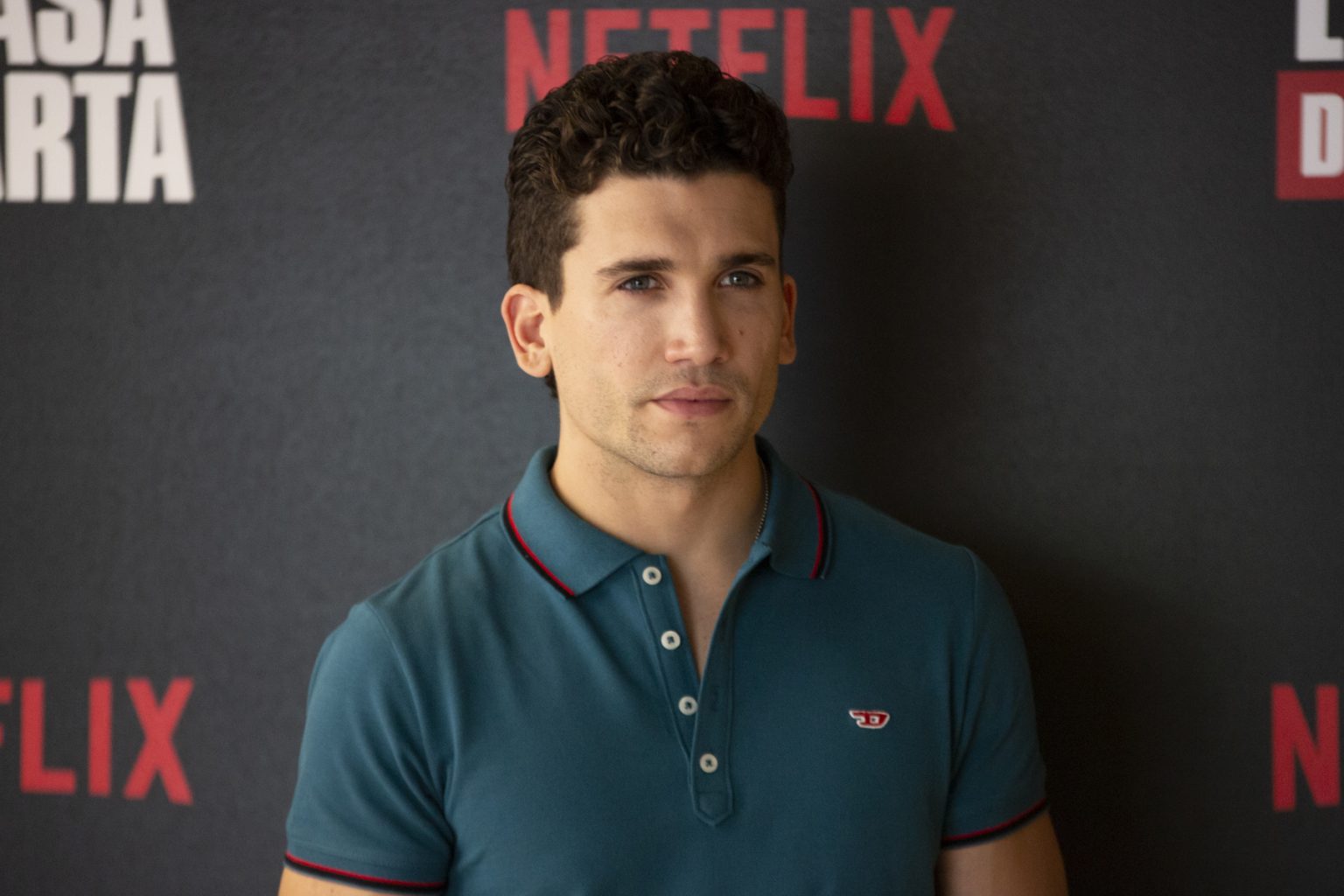 Jaime Lorente se convierte en padre con una compañera de ‘La casa de papel’