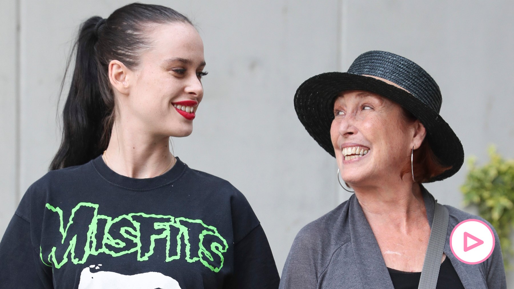 María Iborra, se abre en canal tras la trágica muerte de su madre