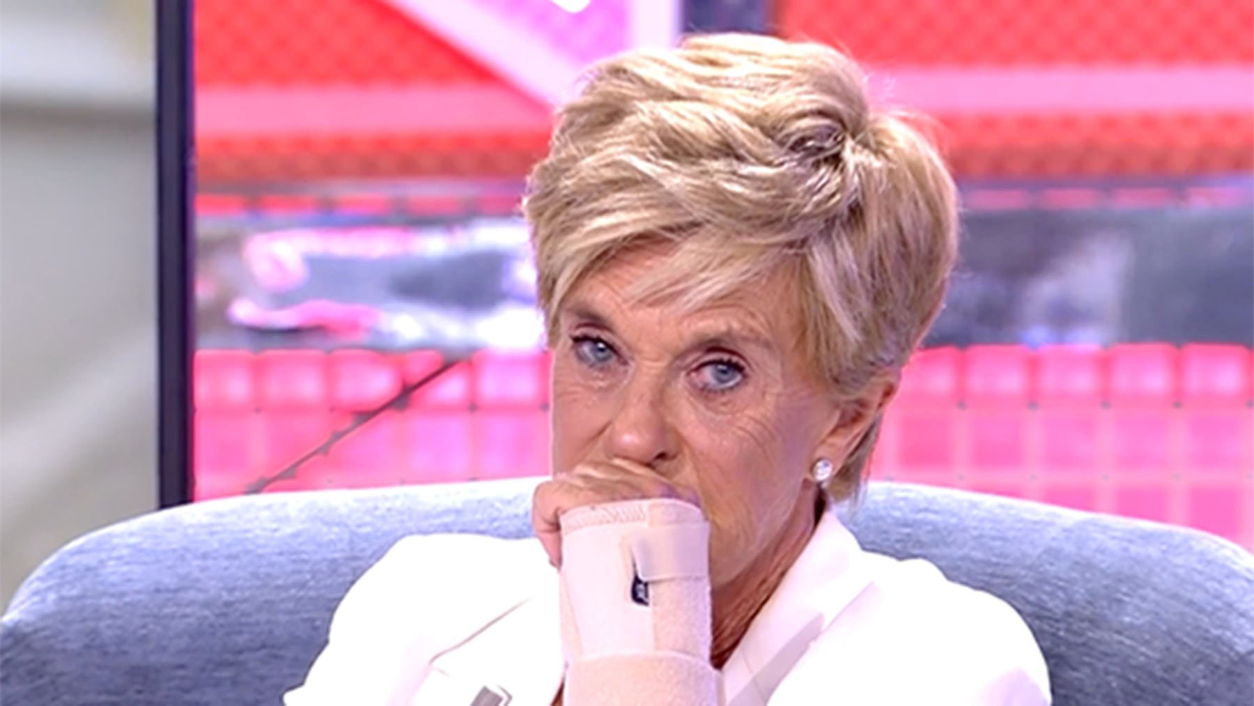 Las lágrimas de Chelo García-Cortés en su regreso a la televisión