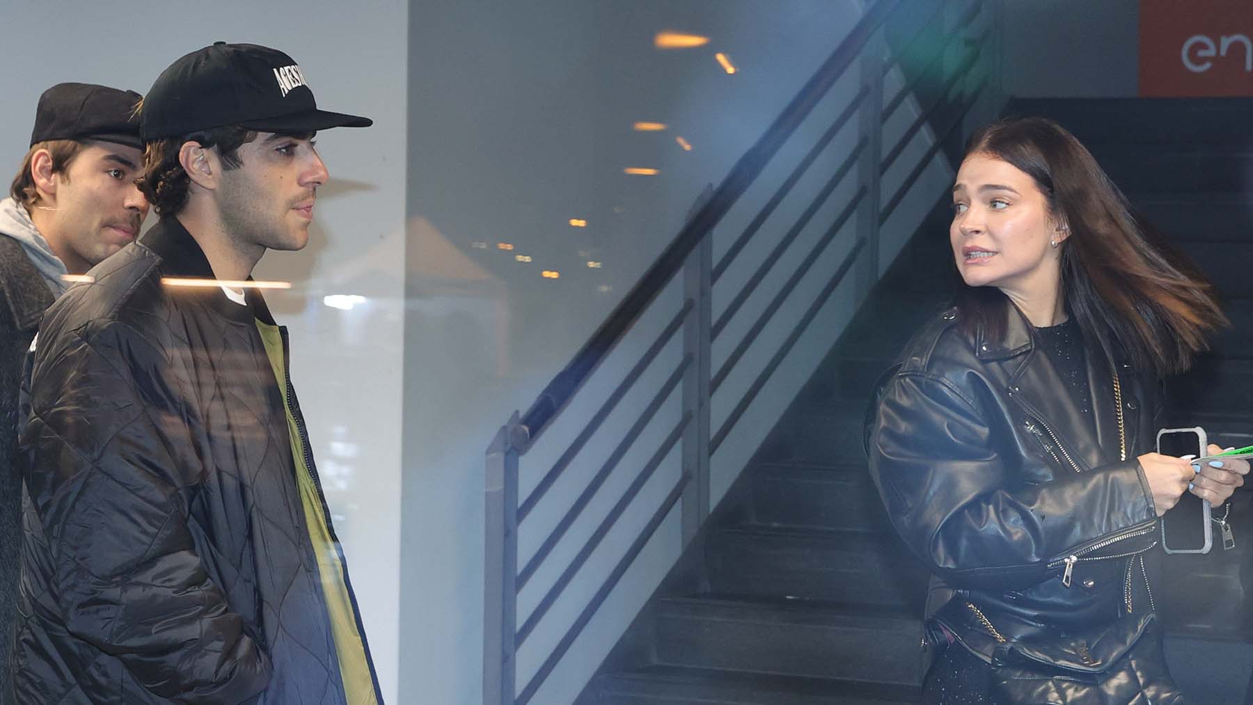 Laura Escanes y Álvaro de Luna no se esconden: el primer paso en público de la pareja