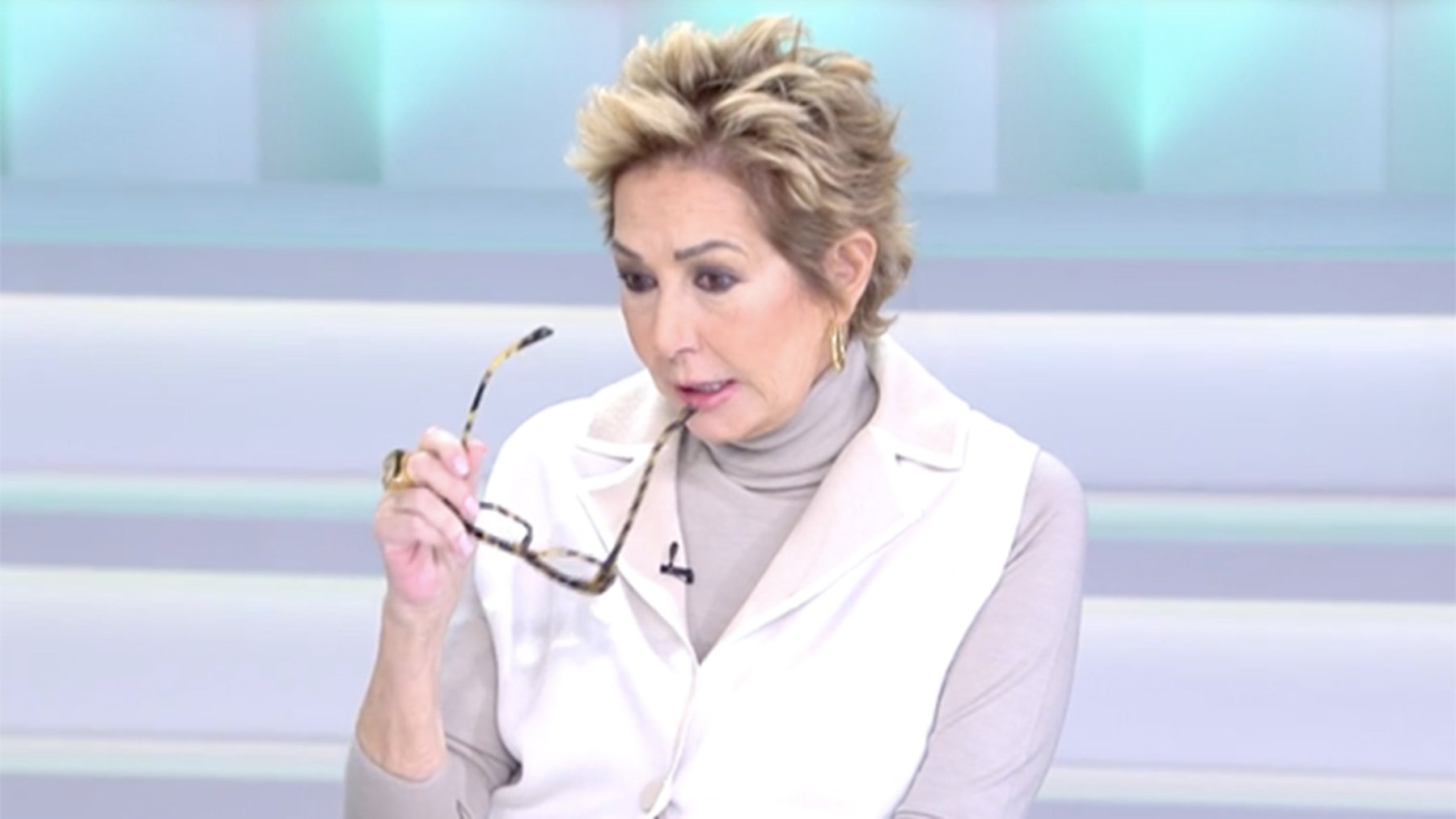 La sorpresa de Ana Rosa Quintana ante la confesión de Máximo Huerta