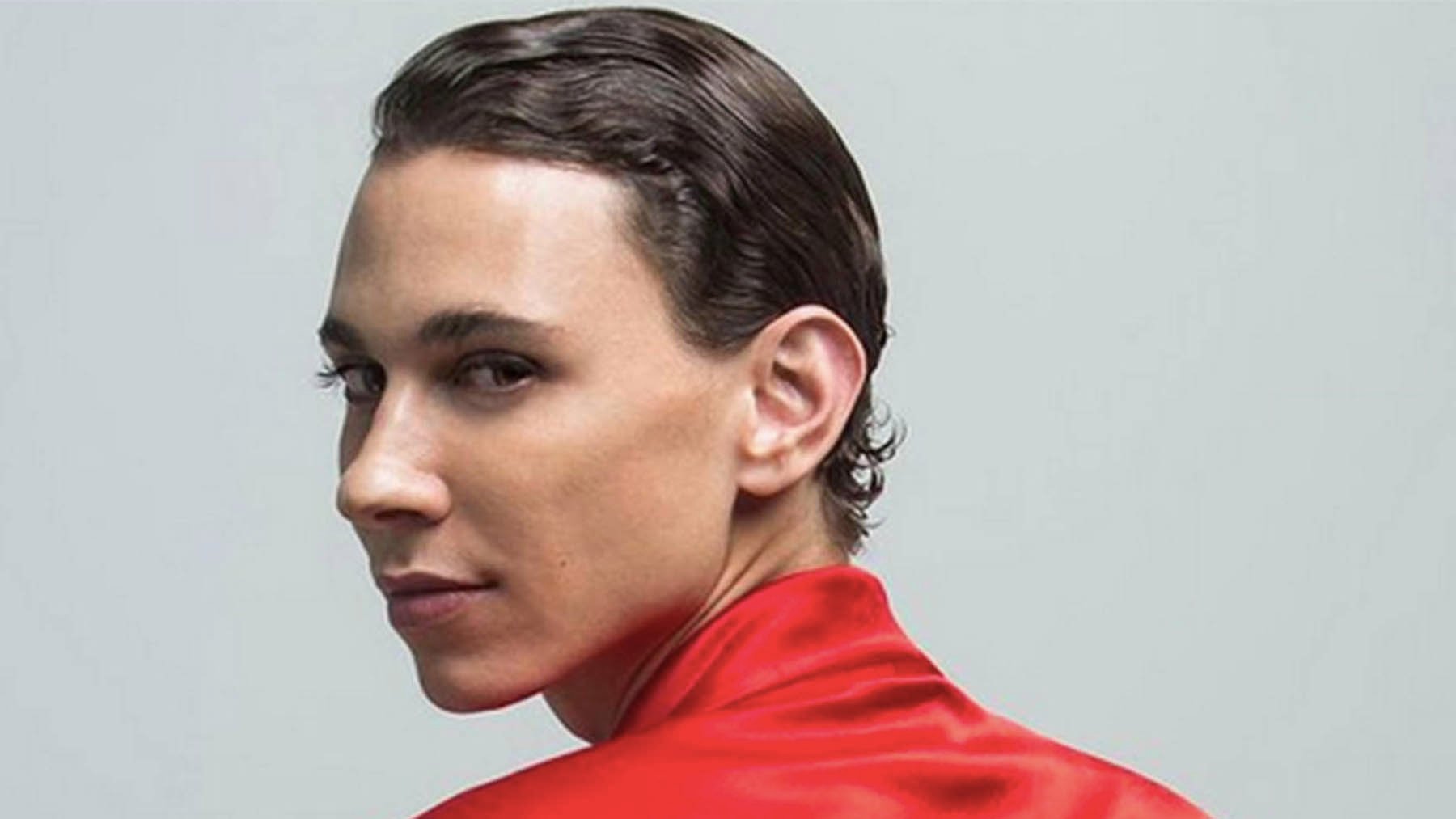 Hablamos con Álvaro Platón, experto 'beauty' que triunfa en TikTok