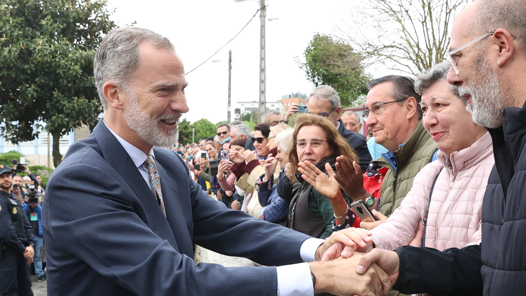 El baño de masas del Rey Felipe en Lugo antes de viajar a Londres