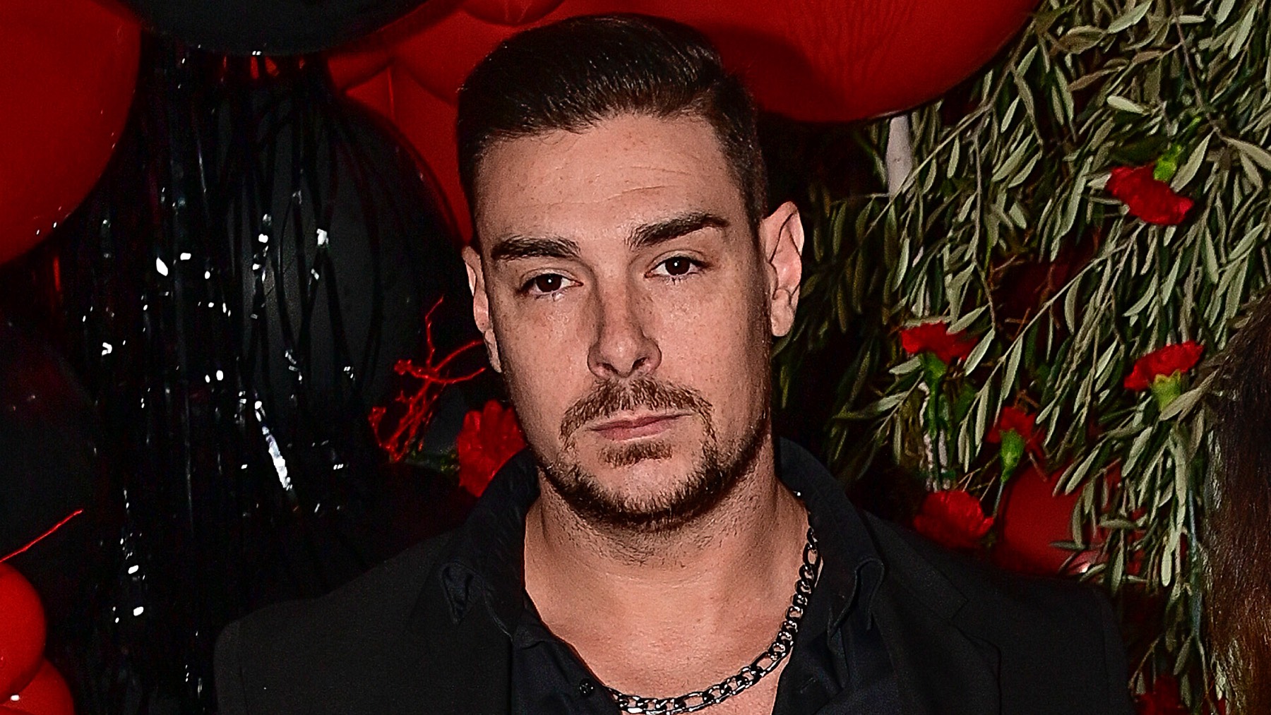 De las fiestas ilegales al alquiler vacacional: Jacobo Ostos pone su ...