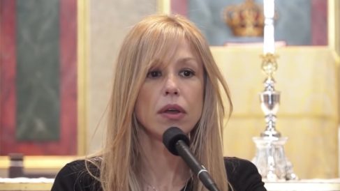 Pilar Soto, la exazafata del Grand Prix que dejó las drogas por su fe a ...