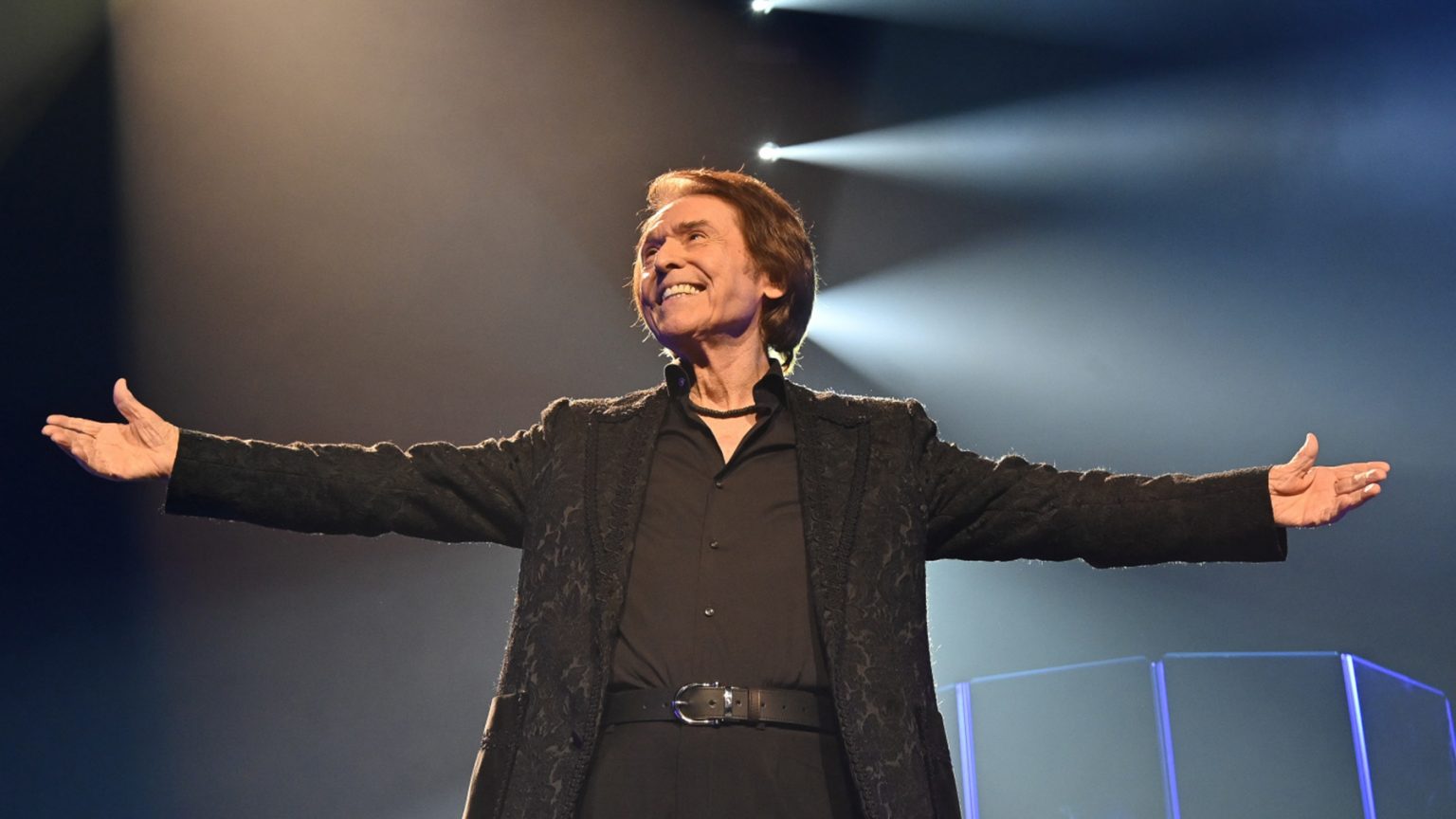 Los graves problemas de salud que han marcado la incombustible vida de Raphael