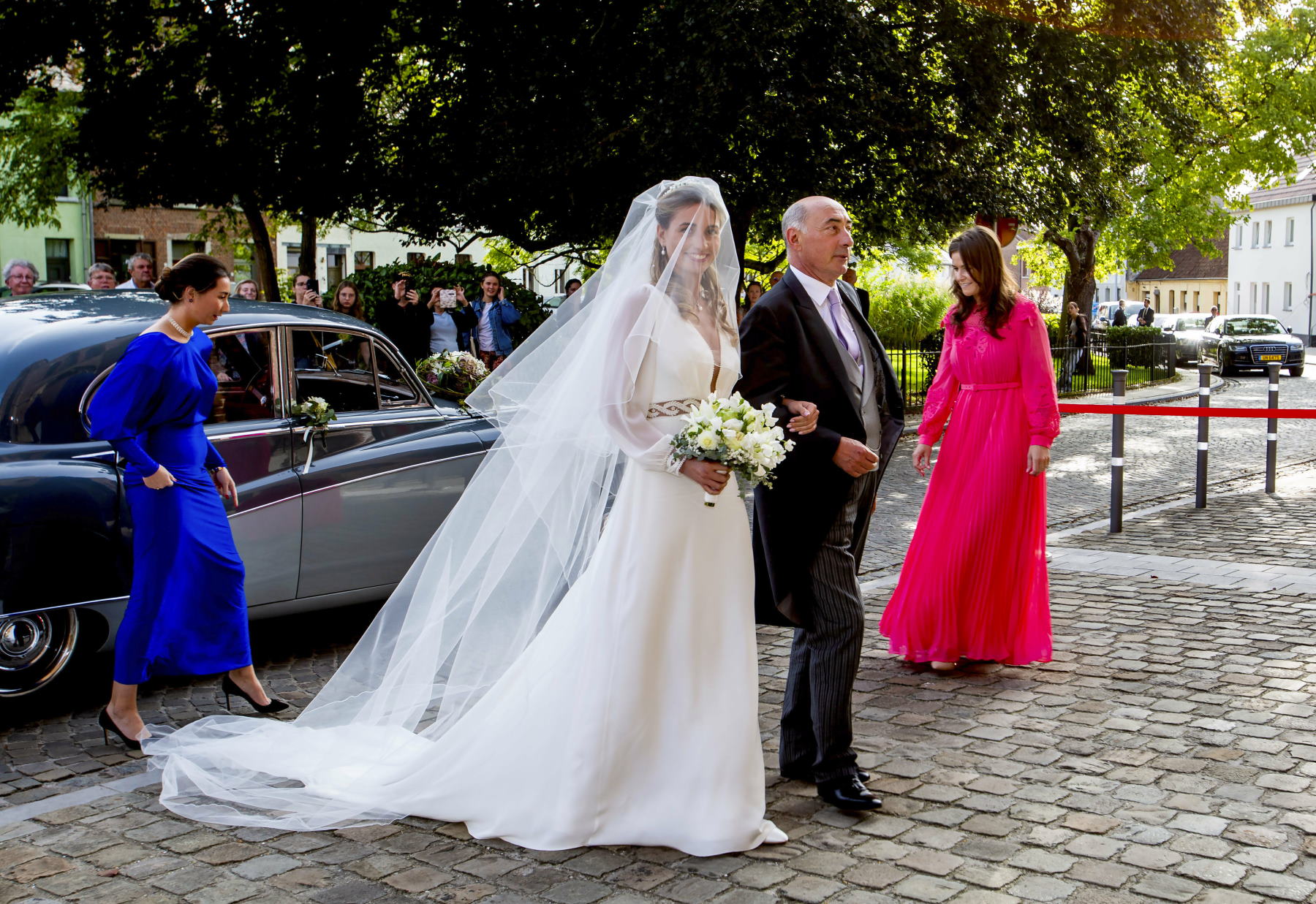 Alejandro de Habsburgo celebra su boda rodeado de la Familia Gran Ducal ...